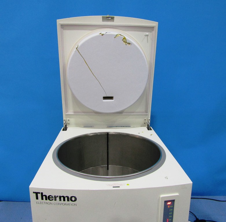 Thermo Scientific Freezer CryoPlus 2 (200L) 7402 943838 | Used Medical ...